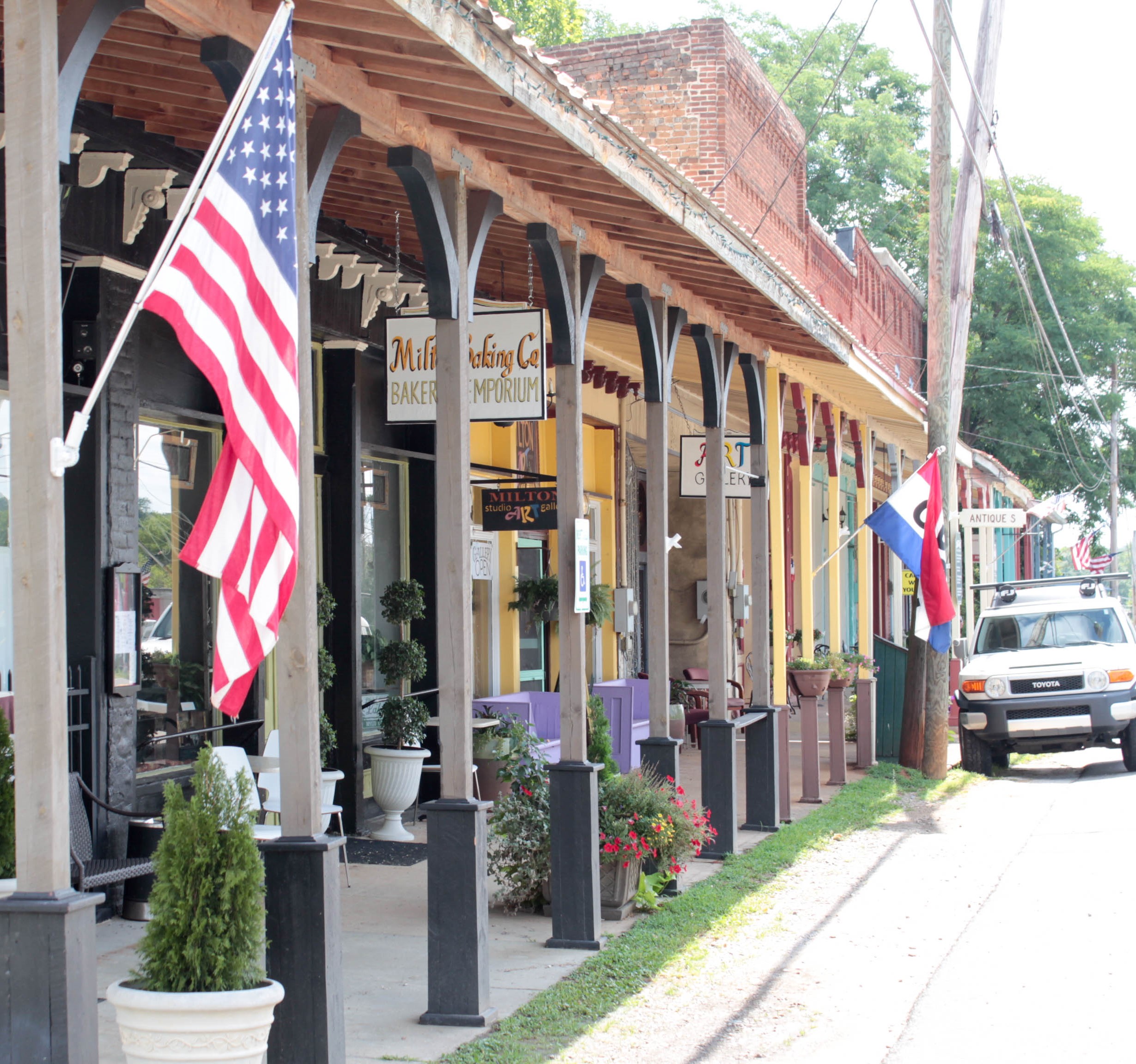 Milton Sneak Peak Breakfast Tour